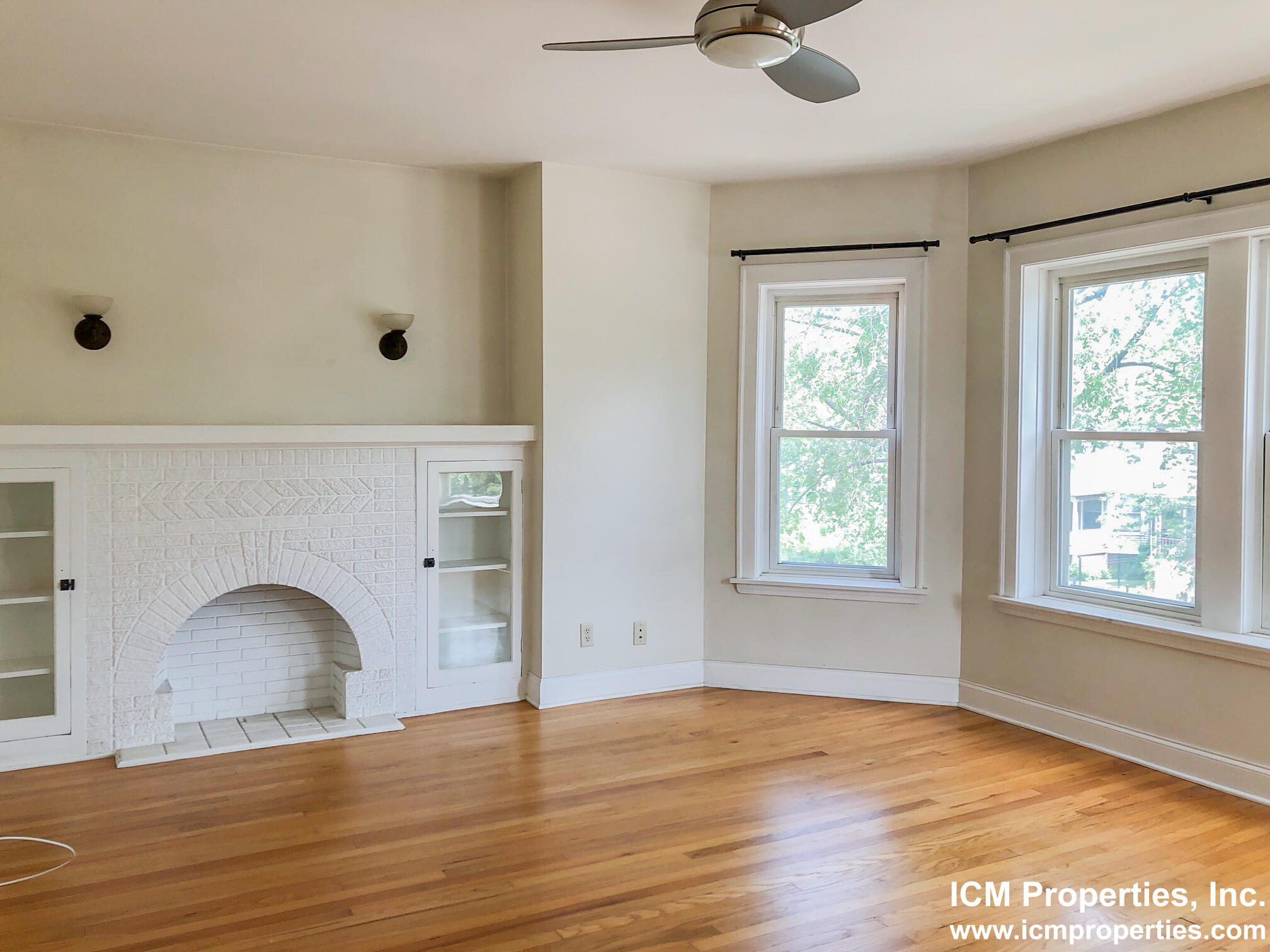 4808 North Paulina, #4808-2E, Chicago (Ravenswood)